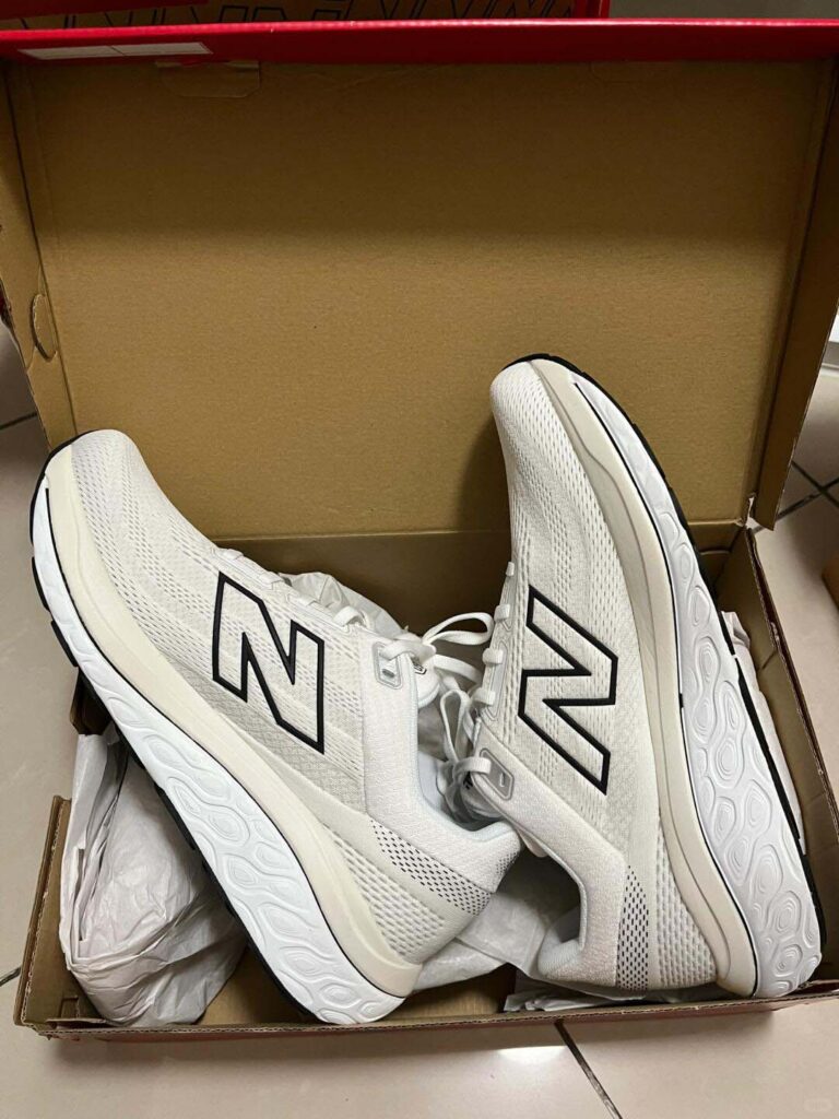 【NEWBALANCE】Fresh Foam X 860 v14のサイズ感や履き心地は？口コミも合わせて販売員がレビュー！｜スニーカーサイズ研究所