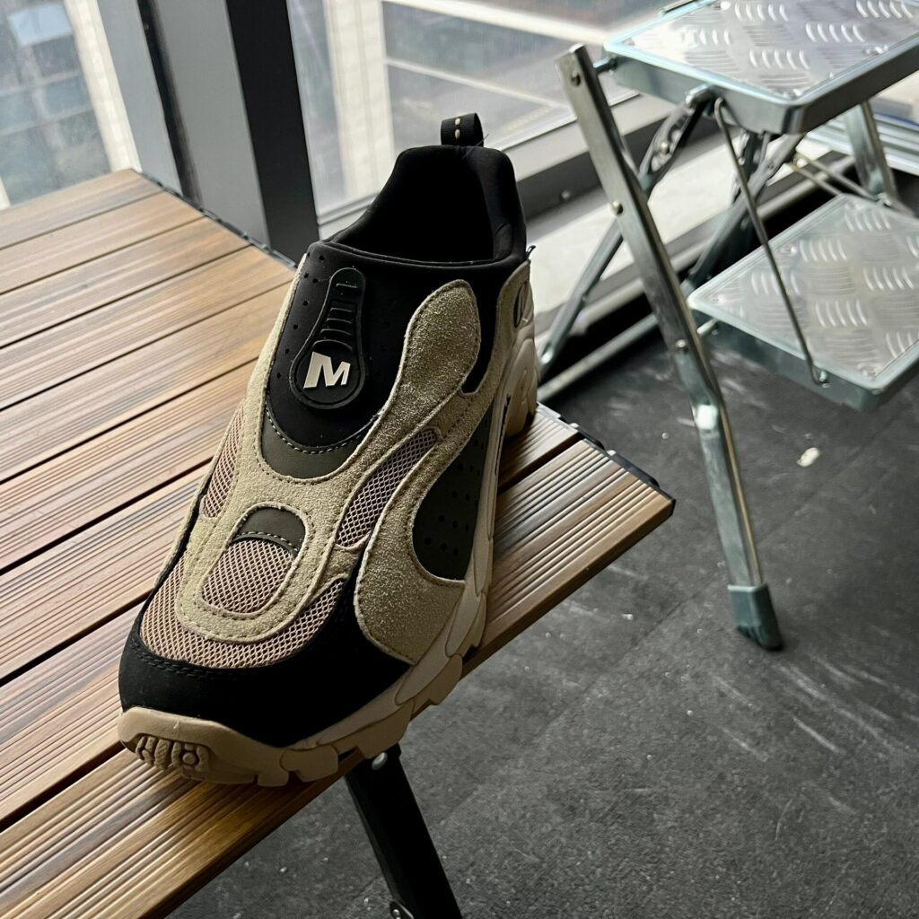【MERRELL】MOC SPEED STREAK EVOのサイズ感や履き心地は？口コミも合わせて販売員がレビュー！｜スニーカーサイズ研究所